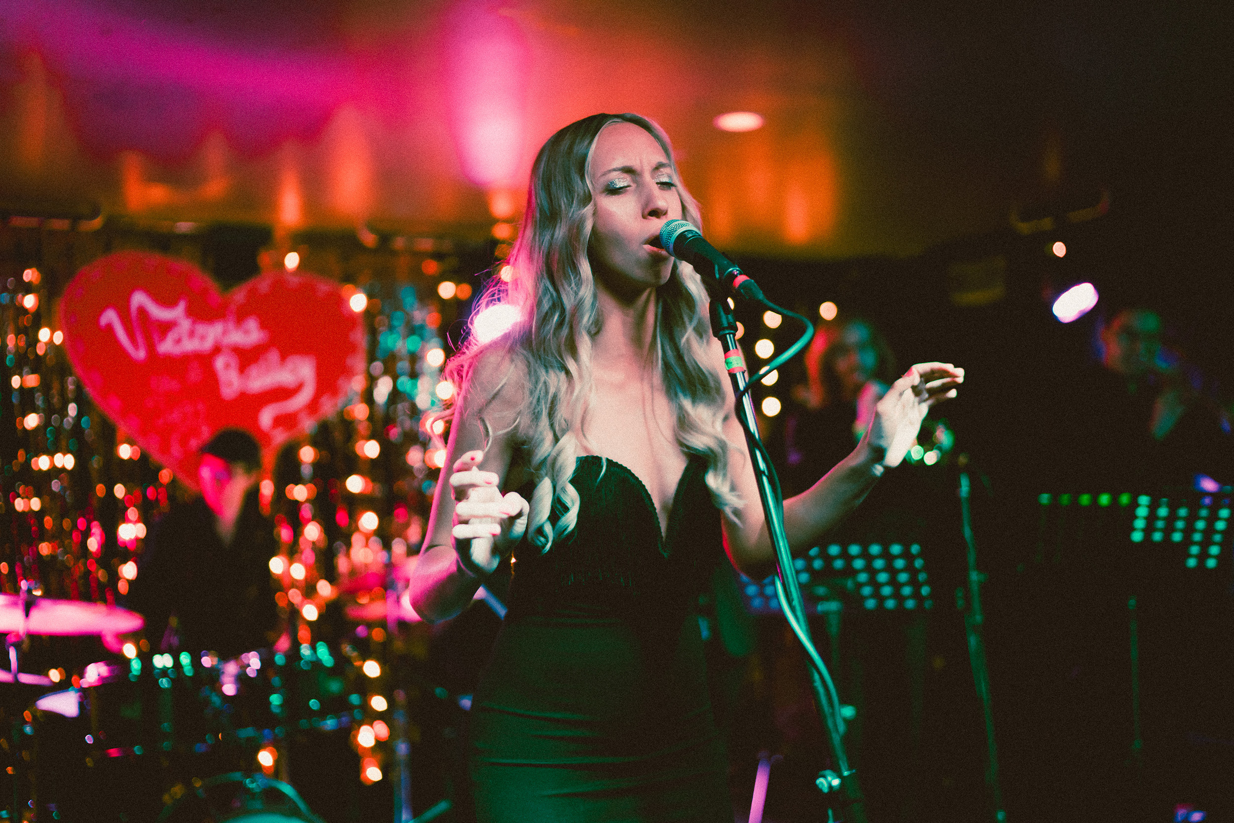 Learn about our latest Casa Vibes artist, Victoria Bailey the Honky ...